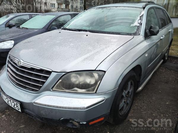 Chrysler Pacifica 2004 in Riga, with an engine capacity of 3.50 L and mileage of 273 thousand km for 1000 €, photo 2 on AUTOMOTO.COM.LV