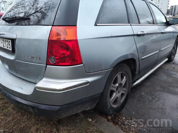 Chrysler Pacifica 2004 in Riga, with an engine capacity of 3.50 L and mileage of 273 thousand km for 1000 €, photo 4 on AUTOMOTO.COM.LV