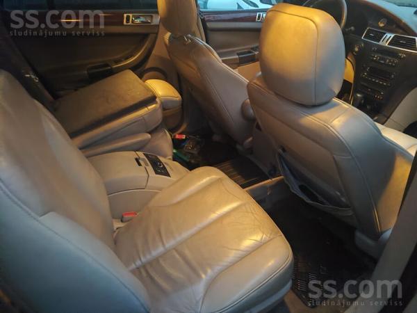 Chrysler Pacifica 2004 in Riga, with an engine capacity of 3.50 L and mileage of 273 thousand km for 1000 €, photo 8 on AUTOMOTO.COM.LV