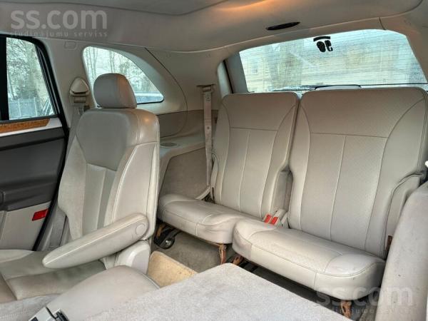 Chrysler Pacifica 2008 in Jurmala, with an engine capacity of 4.00 L and mileage of 297 thousand km for 2450 €, photo 7 on AUTOMOTO.COM.LV