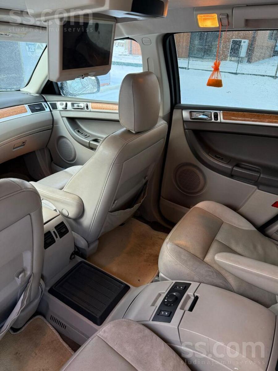 Chrysler Pacifica 2008 in Jurmala, with an engine capacity of 4.00 L and mileage of 297 thousand km for 2300 €, photo 14 on AUTOMOTO.COM.LV