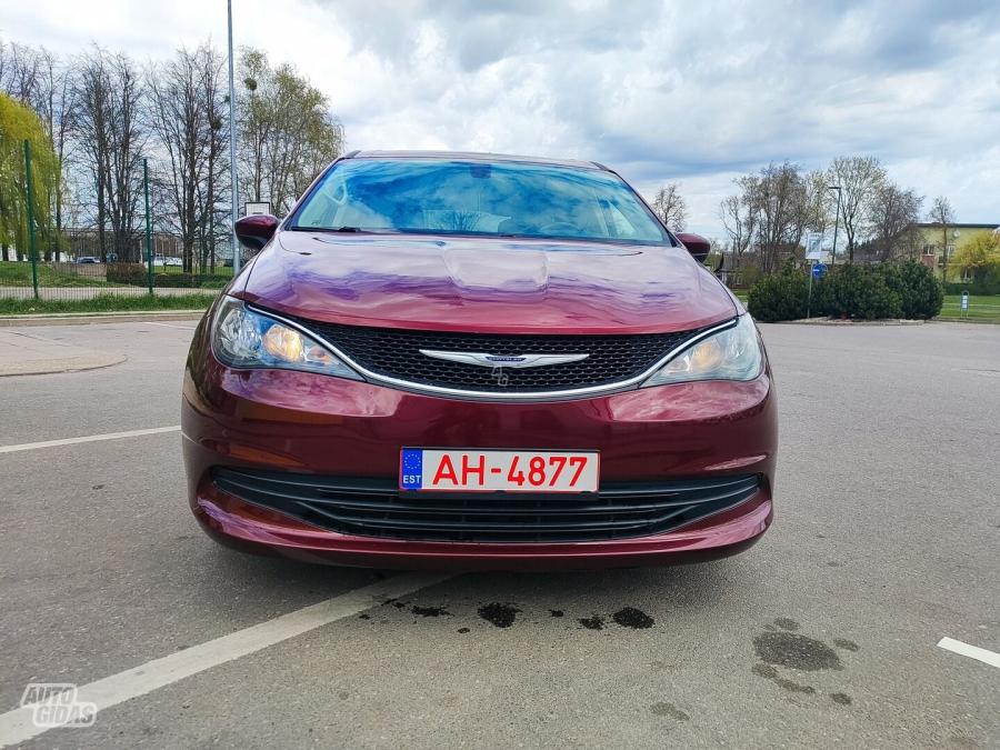 Chrysler Pacifica 2017 Kauņa, ar dzinēja tilpumu 3.60 L un nobraukumu 170 tūkst. km par 13850 €, foto 9 vietnē AUTOMOTO.COM.LV