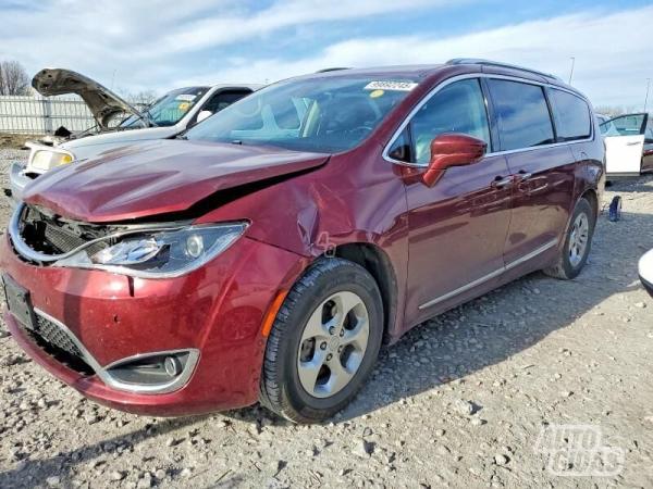Chrysler Pacifica 2017 Klaipėda, ar dzinēja tilpumu 3.60 L un nobraukumu 280 tūkst. km par 7800 €, foto 1 vietnē AUTOMOTO.COM.LV