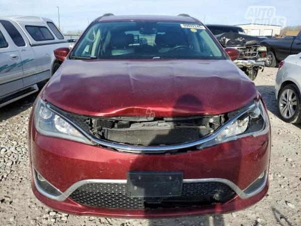 Chrysler Pacifica 2017 Klaipėda, ar dzinēja tilpumu 3.60 L un nobraukumu 280 tūkst. km par 7800 €, foto 5 vietnē AUTOMOTO.COM.LV