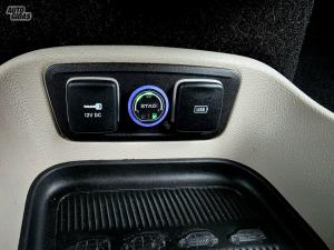 Chrysler Pacifica 2017 in Panevezys, with an engine capacity of 3.60 L and mileage of 139 thousand km for 14585 €, photo 12 on AUTOMOTO.COM.LV