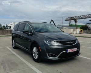 Крайслер Пасифик 2017 в Шяуляй, объемом двигателя 3.60 л и пробегом 200 тыс. км за 14100 €, фото 4 на AUTOMOTO.COM.LV