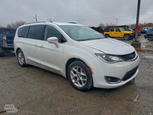 Chrysler Pacifica 2018 Klaipėda, ar dzinēja tilpumu 3.60 L un nobraukumu 250 tūkst. km par 8350 €, foto 8 vietnē AUTOMOTO.COM.LV
