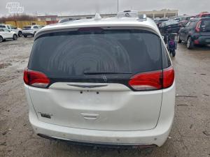 Chrysler Pacifica 2018 Klaipėda, ar dzinēja tilpumu 3.60 L un nobraukumu 250 tūkst. km par 8350 €, foto 10 vietnē AUTOMOTO.COM.LV