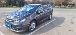 Chrysler Pacifica 2018 Panevēža, ar dzinēja tilpumu 3.60 L un nobraukumu 98 tūkst. km par 13800 €, foto 4 vietnē AUTOMOTO.COM.LV