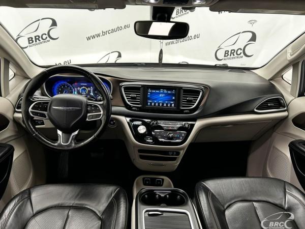 Chrysler Pacifica 2019 in Vilnius, with an engine capacity of 3.61 L and mileage of 120 thousand km for 16900 €, photo 3 on AUTOMOTO.COM.LV