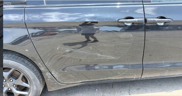 Chrysler Pacifica 2019 in Klaipeda, with an engine capacity of 3.60 L and mileage of 213 thousand km for 10500 €, photo 6 on AUTOMOTO.COM.LV