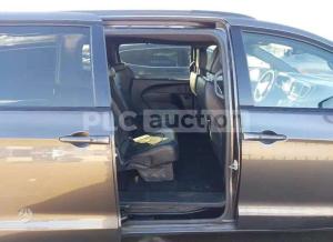 Chrysler Pacifica 2019 Kauņa, ar dzinēja tilpumu 3.60 L un nobraukumu 95 tūkst. km par 13800 €, foto 8 vietnē AUTOMOTO.COM.LV