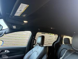 Chrysler Pacifica 2019 in Vilnius, with an engine capacity of 3.60 L and mileage of 174 thousand km for 14900 €, photo 7 on AUTOMOTO.COM.LV