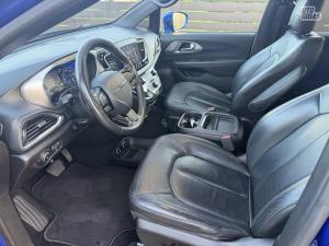 Chrysler Pacifica 2019 in Vilnius, with an engine capacity of 3.60 L and mileage of 174 thousand km for 14900 €, photo 10 on AUTOMOTO.COM.LV