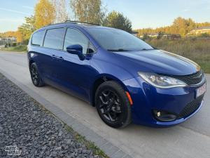 Chrysler Pacifica 2019 Viļņa, ar dzinēja tilpumu 3.60 L un nobraukumu 174 tūkst. km par 14900 €, foto 5 vietnē AUTOMOTO.COM.LV
