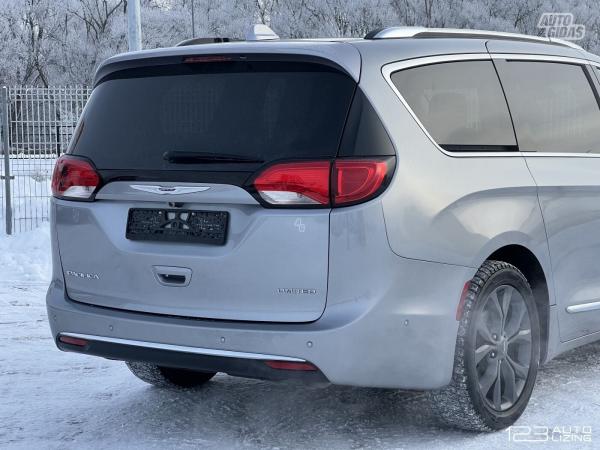 Chrysler Pacifica 2020 Tauragė, ar dzinēja tilpumu 3.60 L un nobraukumu 80 tūkst. km par 21700 €, foto 7 vietnē AUTOMOTO.COM.LV