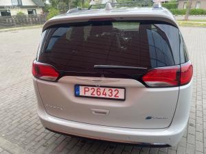 Chrysler Pacifica 2020 in Utena, with an engine capacity of 3.60 L and mileage of 192 thousand km for 15999 €, photo 6 on AUTOMOTO.COM.LV