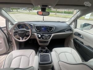 Chrysler Pacifica 2020 in Utena, with an engine capacity of 3.60 L and mileage of 192 thousand km for 15999 €, photo 9 on AUTOMOTO.COM.LV