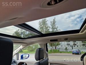 Chrysler Pacifica 2021 in Jekabpils, with an engine capacity of 3.60 L and mileage of 140 thousand km for 23900 €, photo 9 on AUTOMOTO.COM.LV