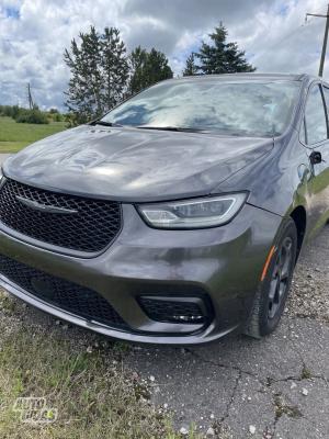 Chrysler Pacifica 2022 Kretinga, ar dzinēja tilpumu 3.60 L un nobraukumu 119 tūkst. km par 15999 €, foto 3 vietnē AUTOMOTO.COM.LV