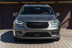 Chrysler Pacifica 2022 Klaipėda, ar dzinēja tilpumu 3.61 L un nobraukumu 167 tūkst. km par 22999 €, foto 15 vietnē AUTOMOTO.COM.LV