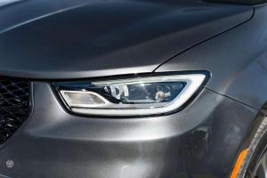 Chrysler Pacifica 2022 Klaipėda, ar dzinēja tilpumu 3.61 L un nobraukumu 167 tūkst. km par 22999 €, foto 16 vietnē AUTOMOTO.COM.LV