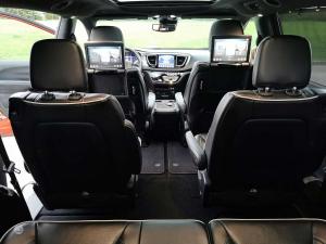 Oranžs Chrysler Pacifica 2018 Panevēža, ar dzinēja tilpumu 3.61 L un nobraukumu 204 tūkst. km par 18500 €, foto 19 vietnē AUTOMOTO.COM.LV