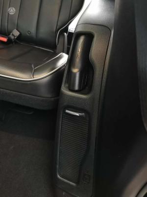 Oranžs Chrysler Pacifica 2018 Panevēža, ar dzinēja tilpumu 3.61 L un nobraukumu 204 tūkst. km par 18500 €, foto 22 vietnē AUTOMOTO.COM.LV