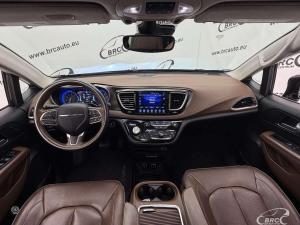 Red Chrysler Pacifica 2017 in Vilnius, with an engine capacity of 3.60 L and mileage of 250 thousand km for 15500 €, photo 5 on AUTOMOTO.COM.LV