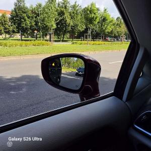 Sarkans Chrysler Pacifica 2017 Klaipėda, ar dzinēja tilpumu 3.60 L un nobraukumu 84 tūkst. km par 14000 €, foto 6 vietnē AUTOMOTO.COM.LV
