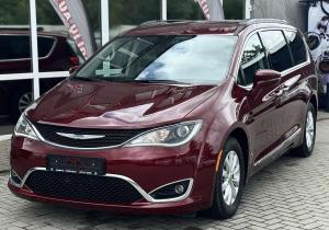 Sarkans Chrysler Pacifica 2017 Radviliškis, ar dzinēja tilpumu 3.60 L un nobraukumu 165 tūkst. km par 13950 €, foto 4 vietnē AUTOMOTO.COM.LV