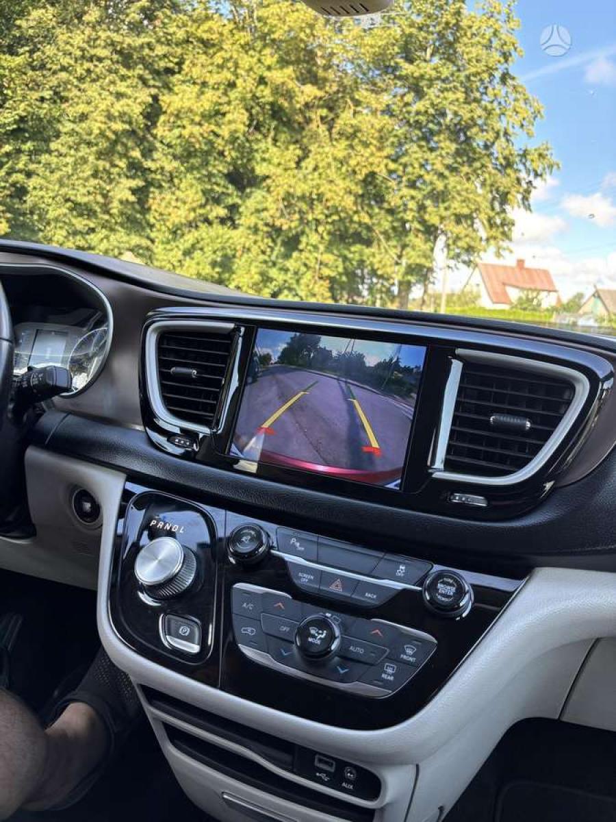 Sarkans Chrysler Pacifica 2017 Kėdainiai, ar dzinēja tilpumu 0.00 L un nobraukumu 225 tūkst. km par 12200 €, foto 12 vietnē AUTOMOTO.COM.LV