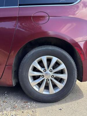 Sarkans Chrysler Pacifica 2017 Kėdainiai, ar dzinēja tilpumu 0.00 L un nobraukumu 225 tūkst. km par 12200 €, foto 18 vietnē AUTOMOTO.COM.LV
