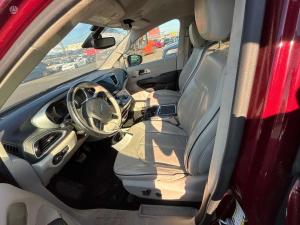 Sarkans Chrysler Pacifica 2018 Viļņa, ar dzinēja tilpumu 3.61 L un nobraukumu 176 tūkst. km par 9075 €, foto 9 vietnē AUTOMOTO.COM.LV