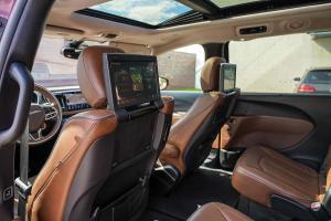 Sarkans Chrysler Pacifica 2019 Kauņa, ar dzinēja tilpumu 3.61 L un nobraukumu 77 tūkst. km par 18950 €, foto 31 vietnē AUTOMOTO.COM.LV