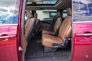 Sarkans Chrysler Pacifica 2019 Kauņa, ar dzinēja tilpumu 3.61 L un nobraukumu 77 tūkst. km par 18950 €, foto 32 vietnē AUTOMOTO.COM.LV