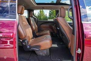 Sarkans Chrysler Pacifica 2019 Kauņa, ar dzinēja tilpumu 3.61 L un nobraukumu 77 tūkst. km par 18950 €, foto 37 vietnē AUTOMOTO.COM.LV