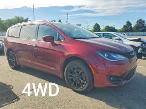 Red Chrysler Pacifica 2020 in Siauliai, with an engine capacity of 3.61 L and mileage of 190 thousand km for 13600 €, photo  on AUTOMOTO.COM.LV