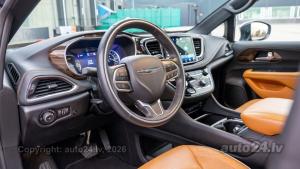Chrysler Pacifica 2021 Tallina, ar dzinēja tilpumu 3.60 L un nobraukumu 107 tūkst. km par 34900 €, foto 6 vietnē AUTOMOTO.COM.LV