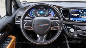 Chrysler Pacifica 2021 Tallina, ar dzinēja tilpumu 3.60 L un nobraukumu 107 tūkst. km par 34900 €, foto 7 vietnē AUTOMOTO.COM.LV