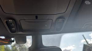 Violet Chrysler Pacifica 2018 in Varena, with an engine capacity of 3.60 L and mileage of 234 thousand km for 15999 €, photo 19 on AUTOMOTO.COM.LV