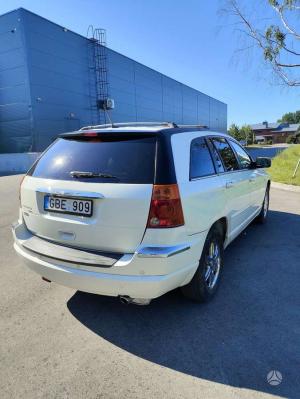 White Chrysler Pacifica 2008 in Siauliai, with an engine capacity of 3.95 L and mileage of 187 thousand km for 2500 €, photo 5 on AUTOMOTO.COM.LV