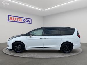 Balts Chrysler Pacifica 2018 Kauņa, ar dzinēja tilpumu 3.60 L un nobraukumu 237 tūkst. km par 14999 €, foto 3 vietnē AUTOMOTO.COM.LV