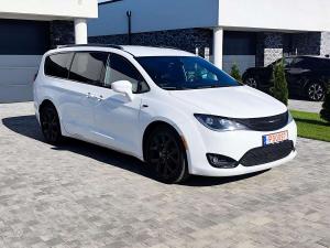 Balts Chrysler Pacifica 2018 Kauņa, ar dzinēja tilpumu 3.61 L un nobraukumu 167 tūkst. km par 14200 €, foto 3 vietnē AUTOMOTO.COM.LV