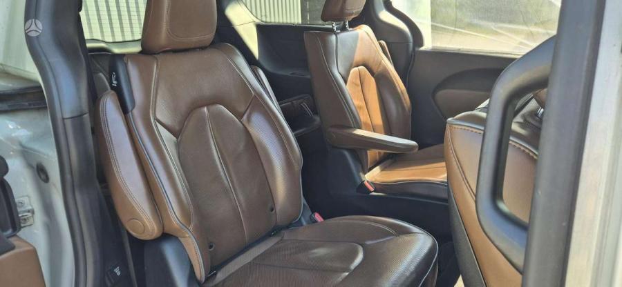 Белый Крайслер Пасифик 2019 в Шяуляй, объемом двигателя 3.60 л и пробегом 288 тыс. км за 9950 €, фото 9 на AUTOMOTO.COM.LV