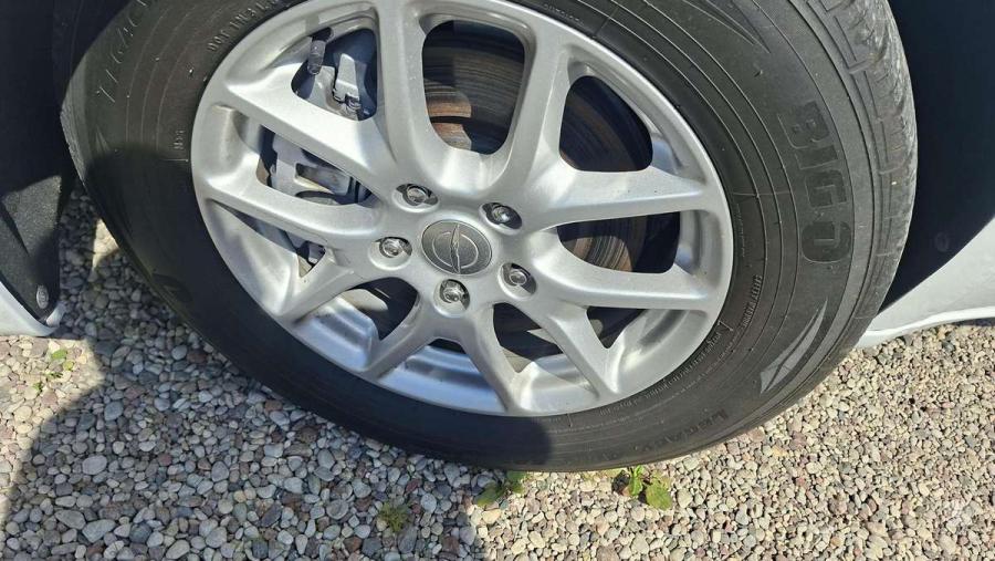 Balts Chrysler Pacifica 2020 Kauņa, ar dzinēja tilpumu 3.61 L un nobraukumu 220 tūkst. km par 15700 €, foto 4 vietnē AUTOMOTO.COM.LV