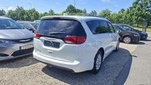 Balts Chrysler Pacifica 2020 Kauņa, ar dzinēja tilpumu 3.61 L un nobraukumu 220 tūkst. km par 15700 €, foto 12 vietnē AUTOMOTO.COM.LV