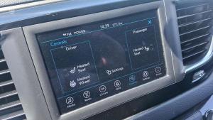 Balts Chrysler Pacifica 2020 Kauņa, ar dzinēja tilpumu 3.61 L un nobraukumu 220 tūkst. km par 15700 €, foto 17 vietnē AUTOMOTO.COM.LV