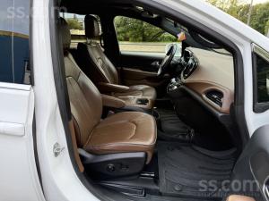 Balts Chrysler Pacifica 2020 Rīga, ar dzinēja tilpumu 3.60 L un nobraukumu 104 tūkst. km par 19900 €, foto 9 vietnē AUTOMOTO.COM.LV