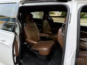 Balts Chrysler Pacifica 2020 Rīga, ar dzinēja tilpumu 3.60 L un nobraukumu 104 tūkst. km par 19900 €, foto 12 vietnē AUTOMOTO.COM.LV